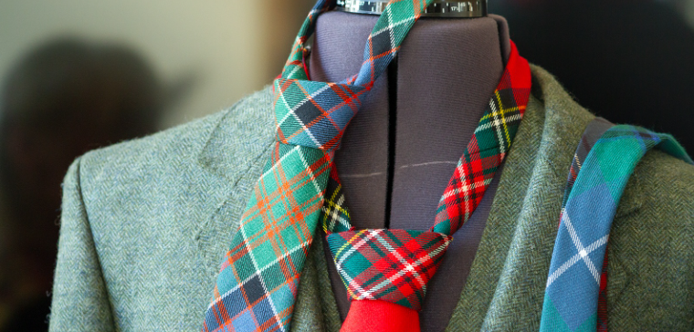Plaid Neckties for a Classic Look: Effortlessly Blend Tradition and Co ...